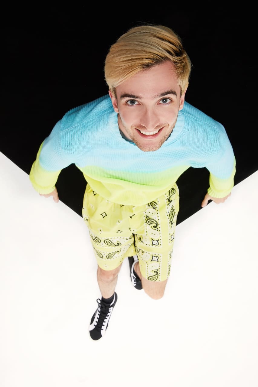 Bonjour Louis! 我是路易專訪 — 法國 YouTuber 棄高薪工作玩遍台灣，公開 YT 影片破百萬觀看數心法，一定要有玩心和 ...